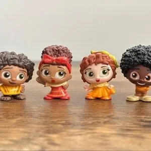 Disney | Toys | Disney Doorables Set Of 4 Mini Figures Encanto Toys ...